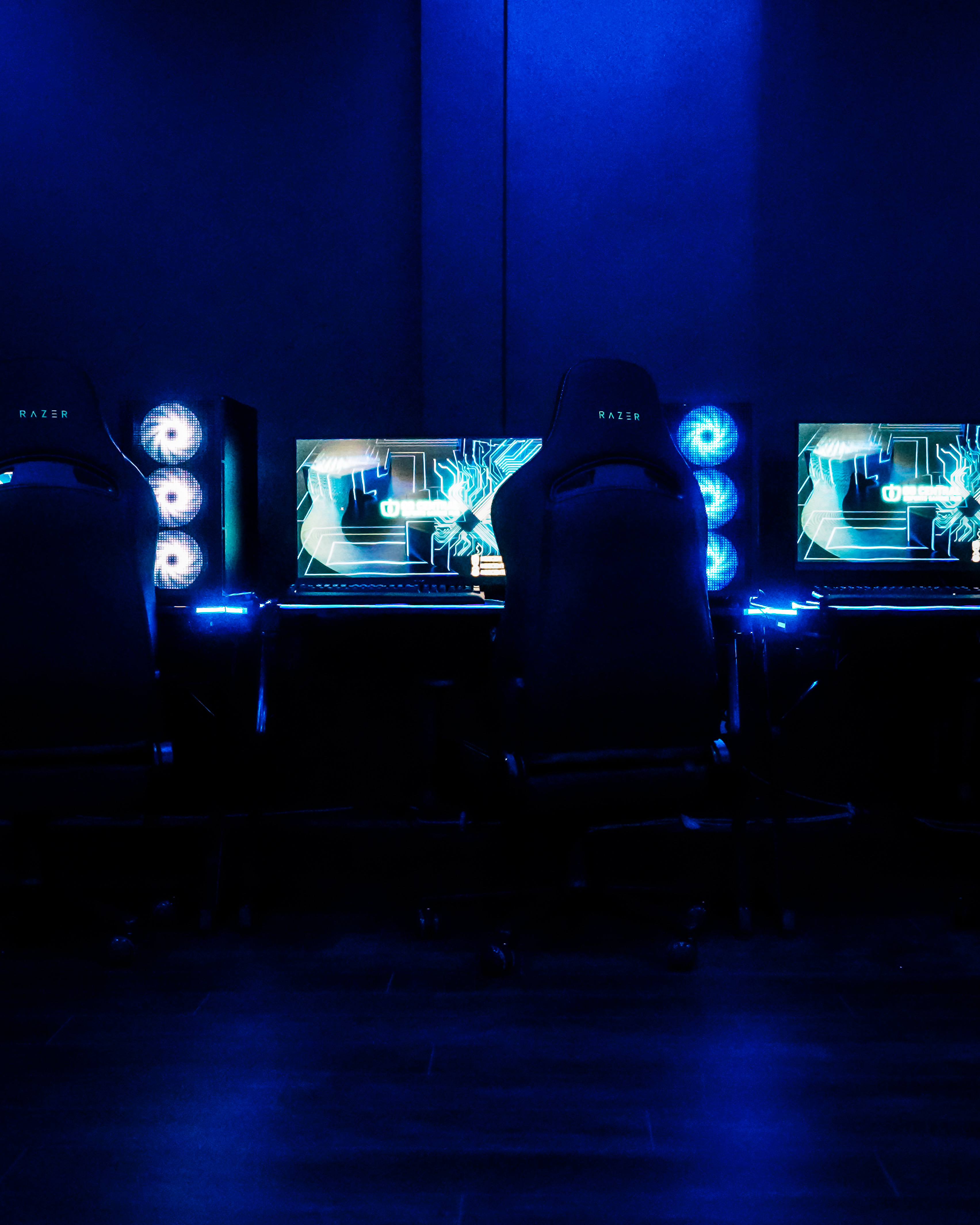 GG Central Waterloo | Premier Gaming Lounge, Esports Cafe & Internet ...
